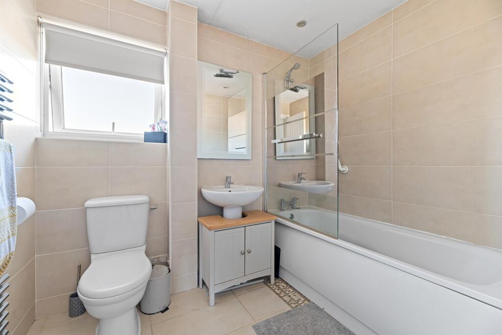 Plovers Lane, Helsby, Frodsham