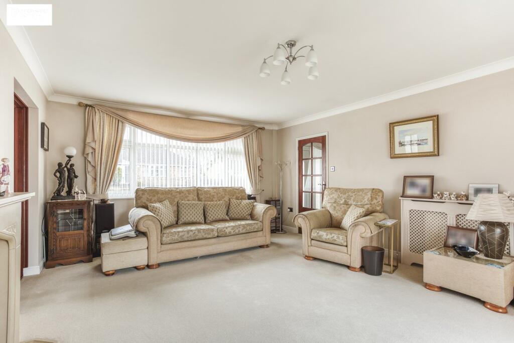 Lark Hill, Swanwick, DE55